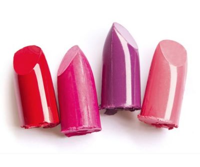 WHAT YOUR LIPSTICK TIP SHAPE SAYS ABOUT YOU — Pick N Dazzle